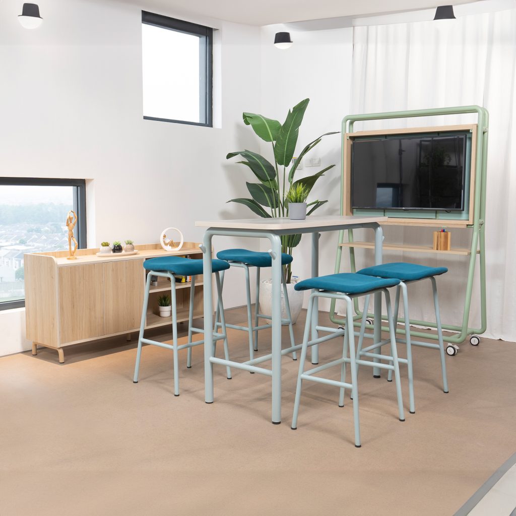 Fluid Media Screen - Vinoti